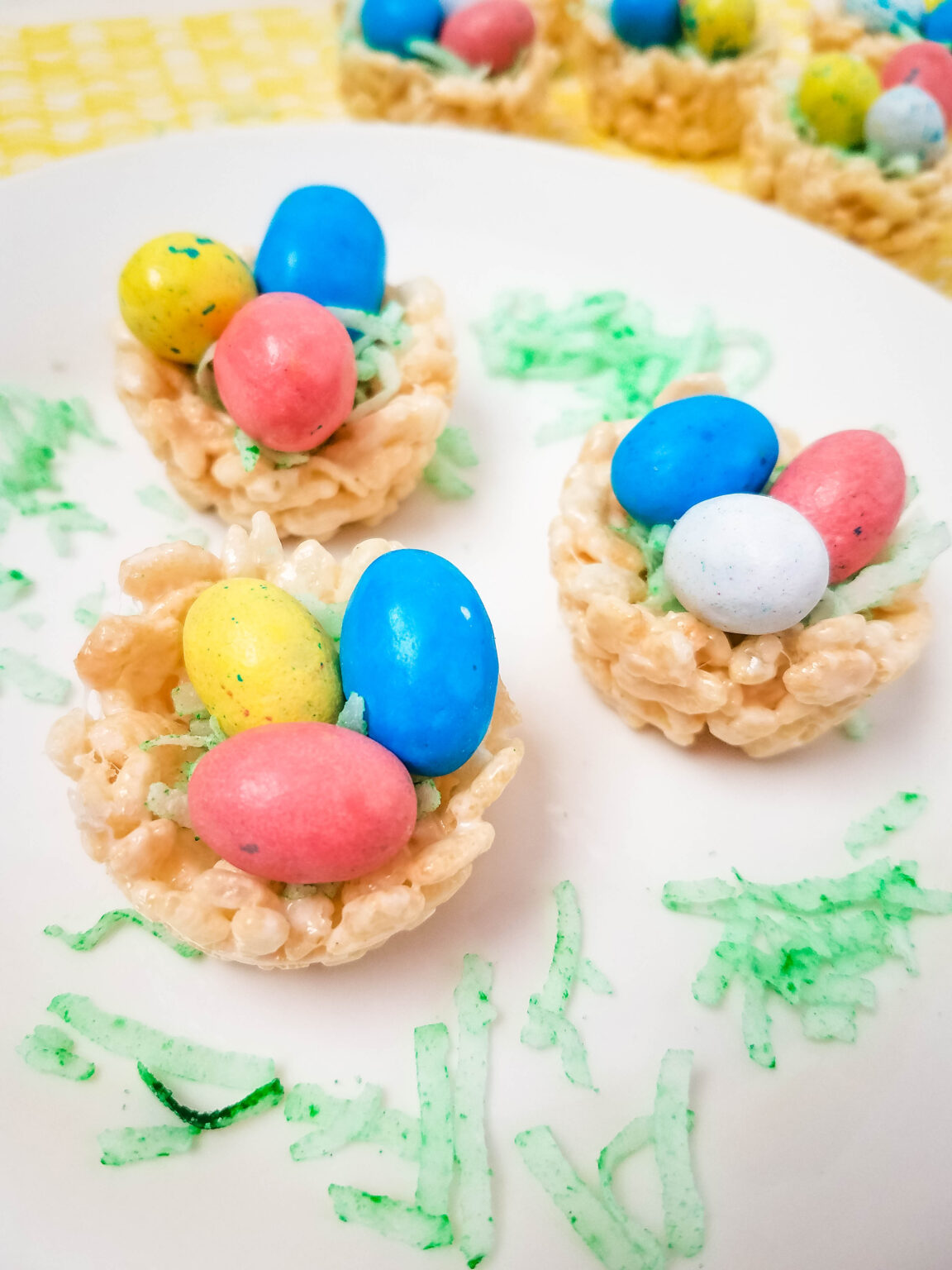 Easter Nest Rice Krispies Treats - When is Dinner