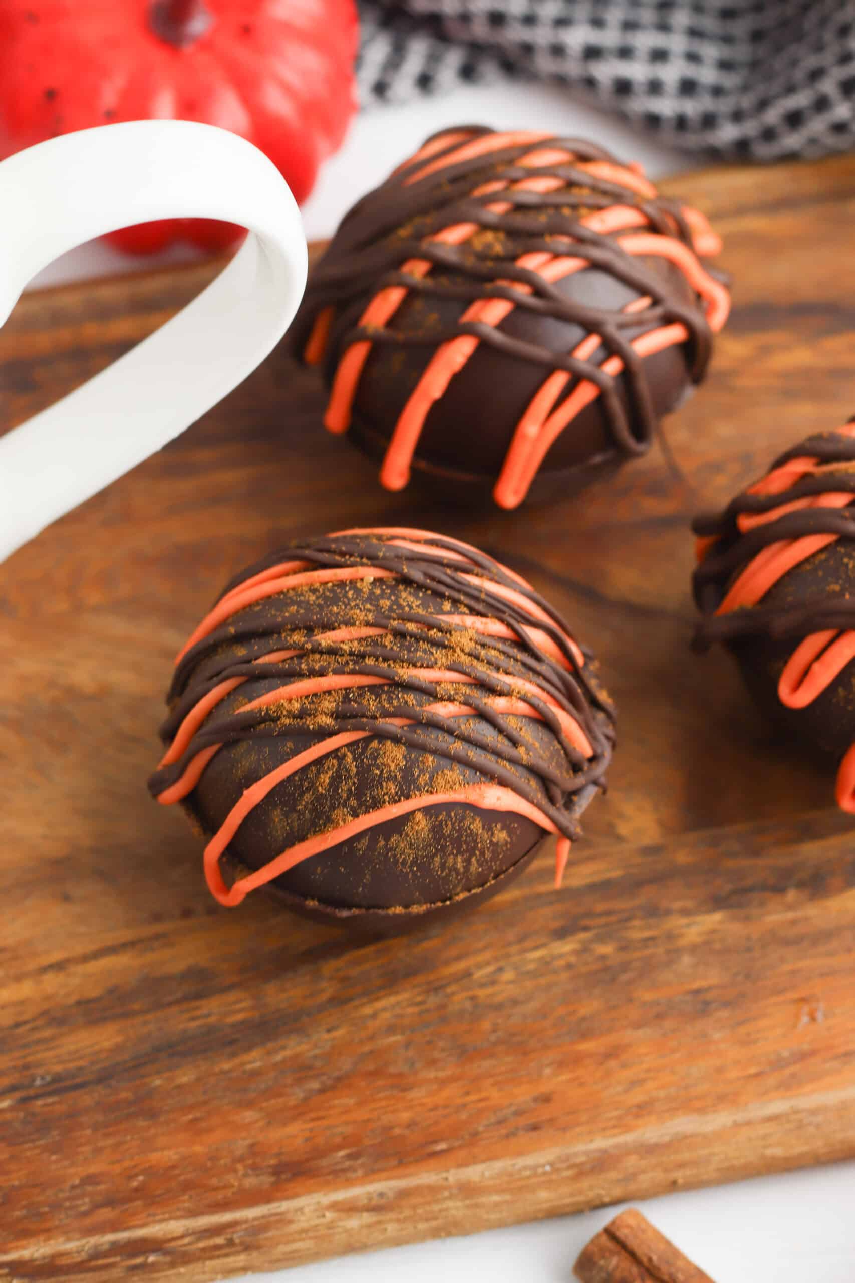 Pumpkin Spice Mocha Bombs - When is Dinner? Pumpkin Spice Mocha Bombs