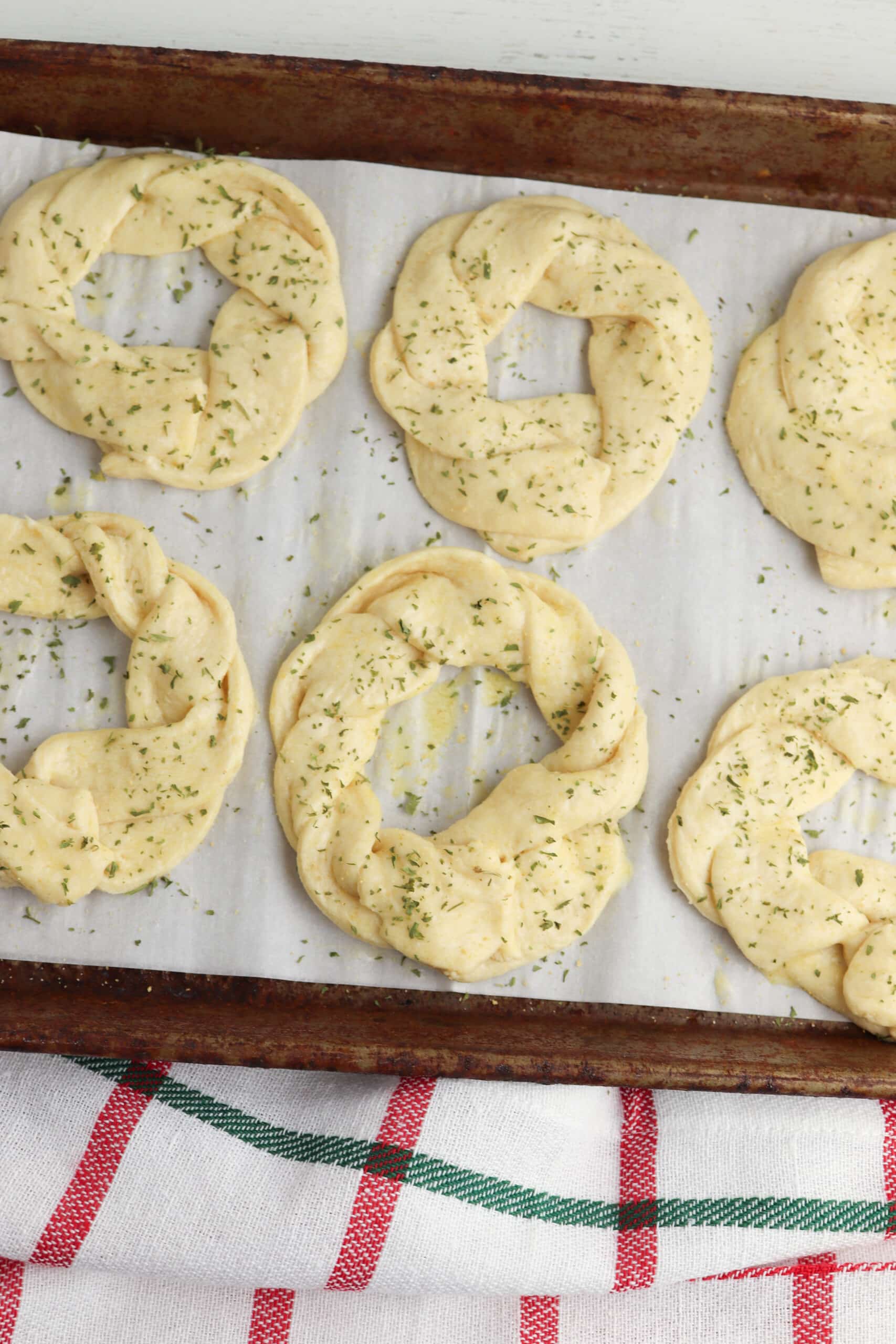 Crescent Roll Wreaths - When is Dinner