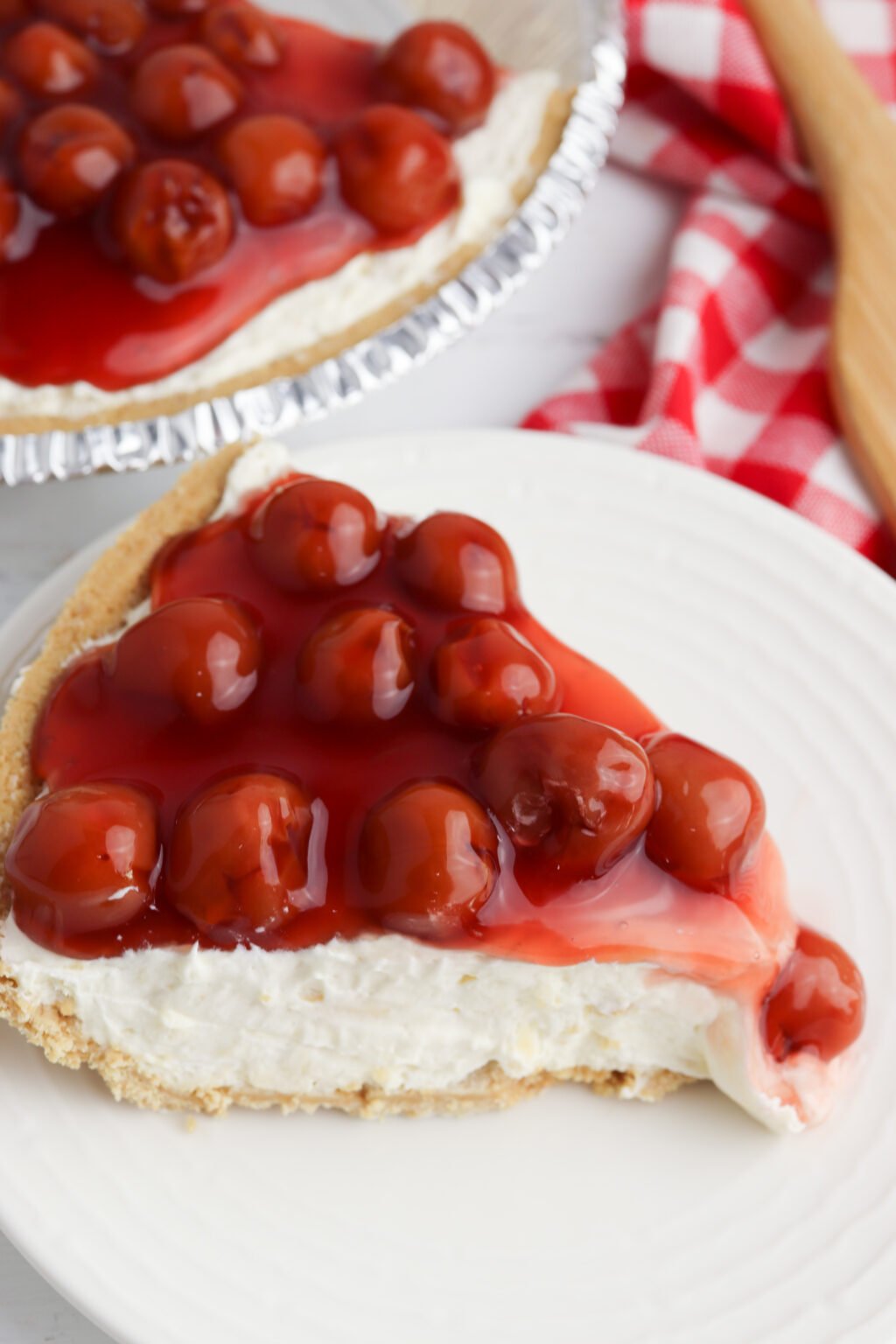 Cheesecake Pudding Pie - When is Dinner?