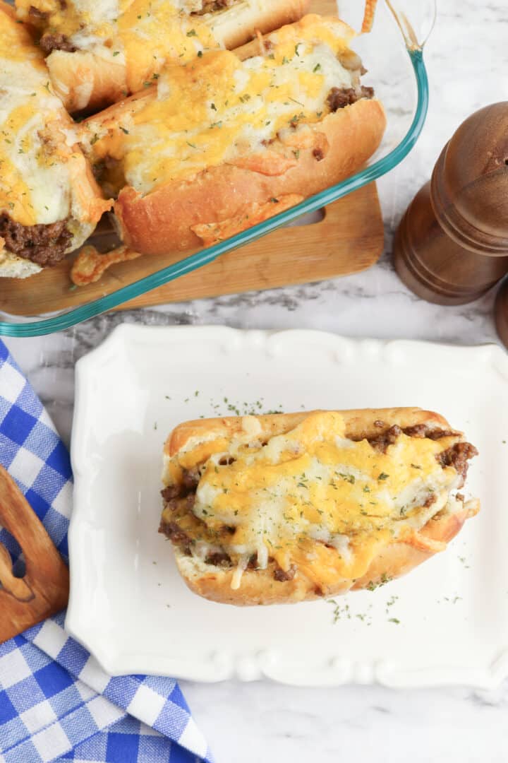 Cheesy Hot Beef Sandwich | When is Dinner