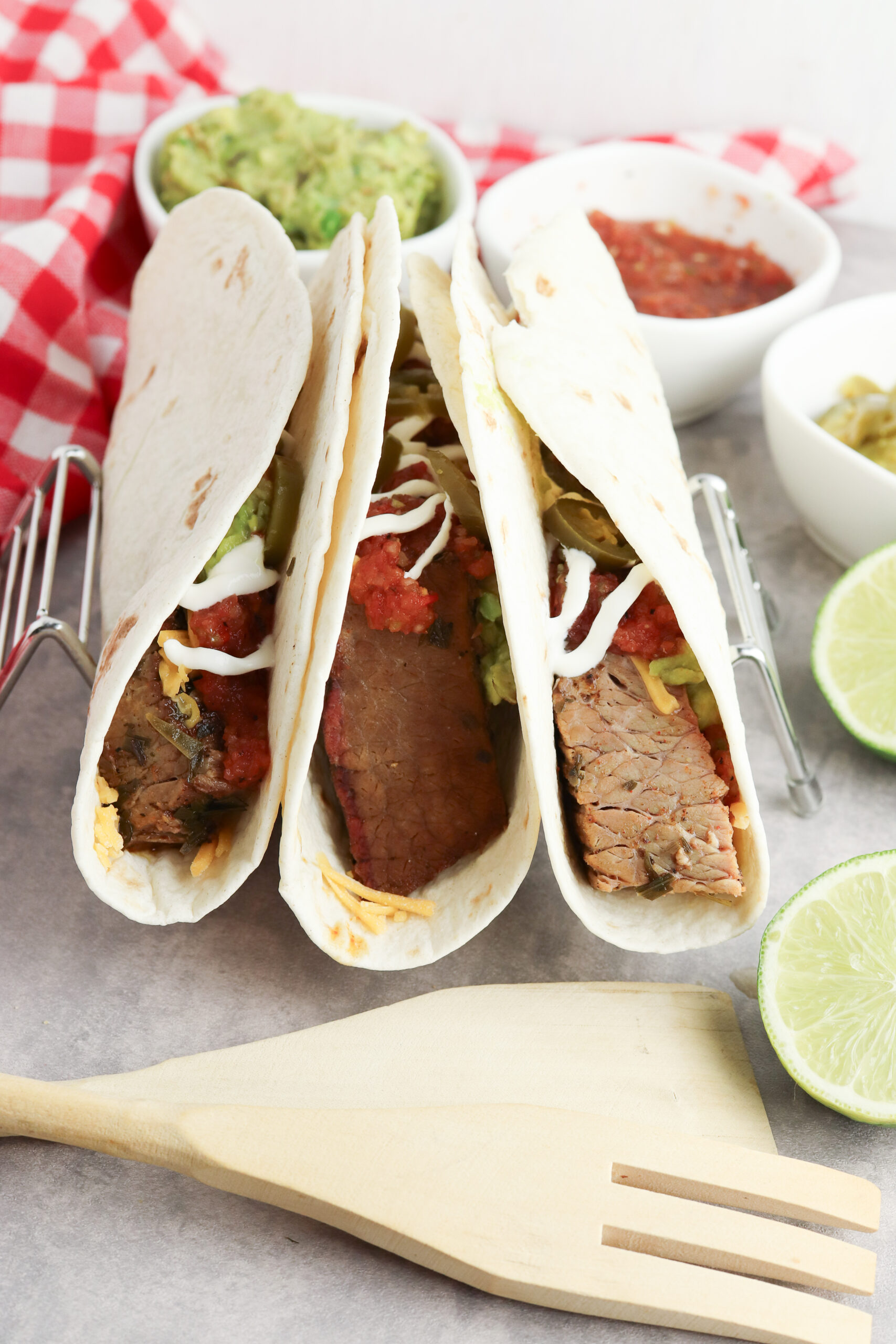 Easy Brisket Soft Tacos | When is Dinner